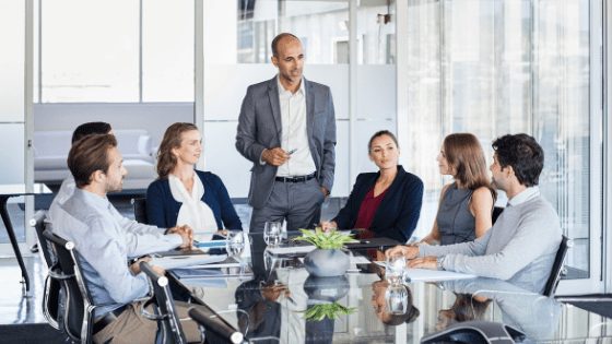 Why Middle Management is One of the Most Difficult Jobs | Delphinium